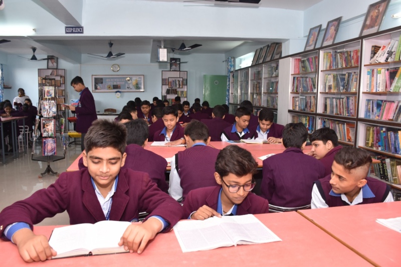 Lucknow Public Schools and Colleges